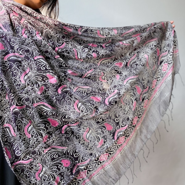 Indonesian Batik - Etsy