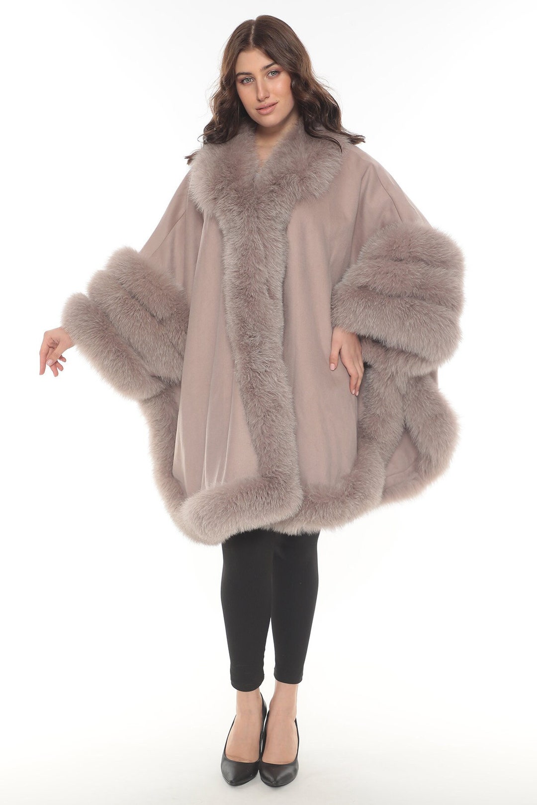 Stylish Cashmere Cape With Natural Fox Fur Trim, Winter Cashmere Cape With Natural Fox Fur ...