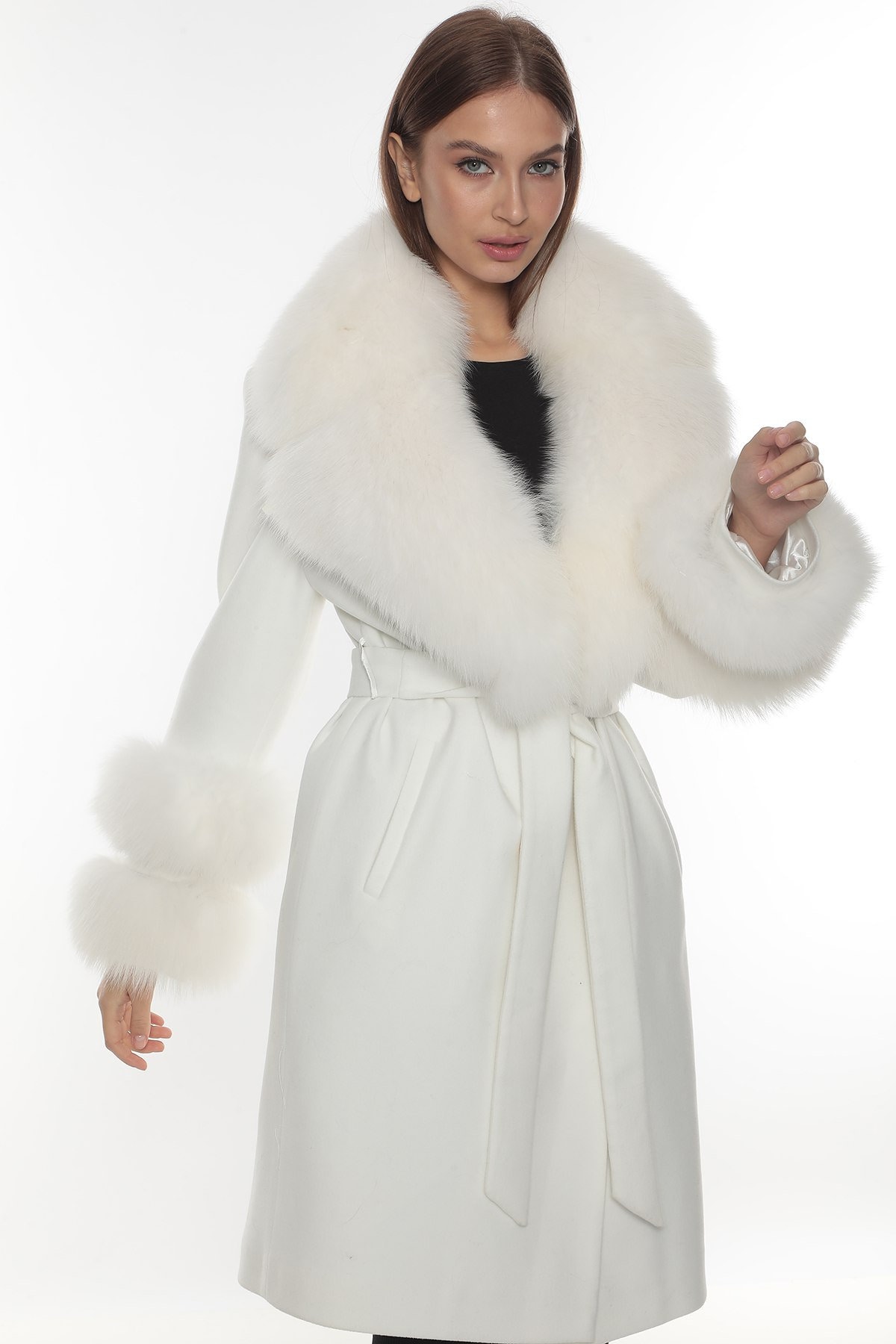 Winter White Cashmere Coat White Fox Collar and Cuffs Women Stylish Fox ...