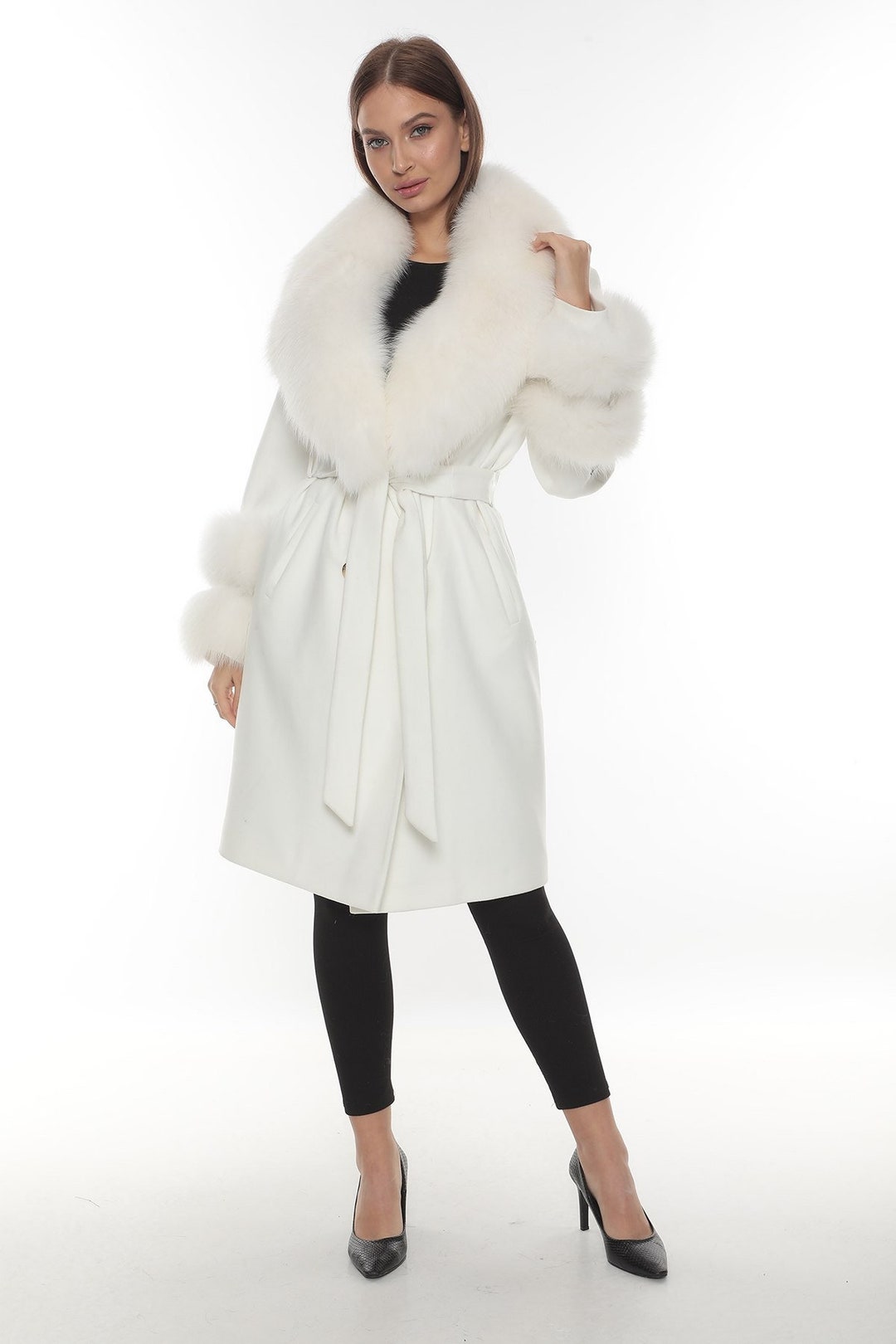 Winter White Cashmere Coat White Fox Collar and Cuffs Women Stylish Fox ...