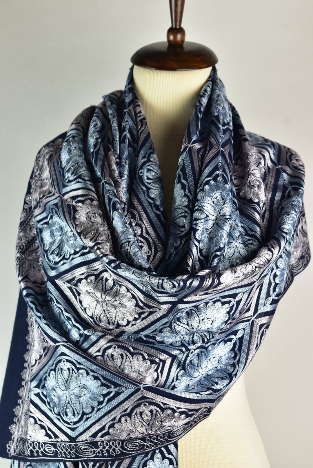 Scarf Women Wool Shawl Embroidered Shawl Wool Scarf for - Etsy