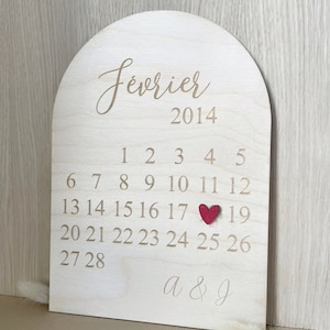 Customizable Wooden Calendar - Couple Birth Date - Valentine's Day Gift ...