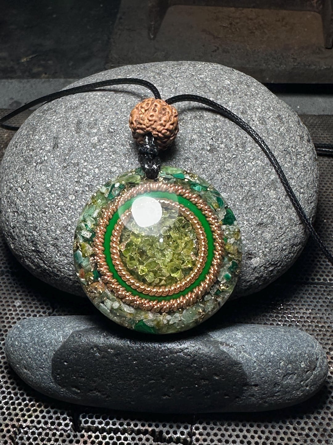 Orgonite Pendant Fourth Chakra (tensor Ring Sacred & Empowerment Cubit ...