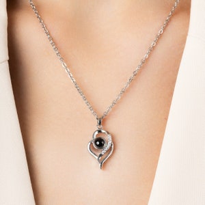 Photo Projection Necklace Picture Necklace Personalized Photo Necklace ...