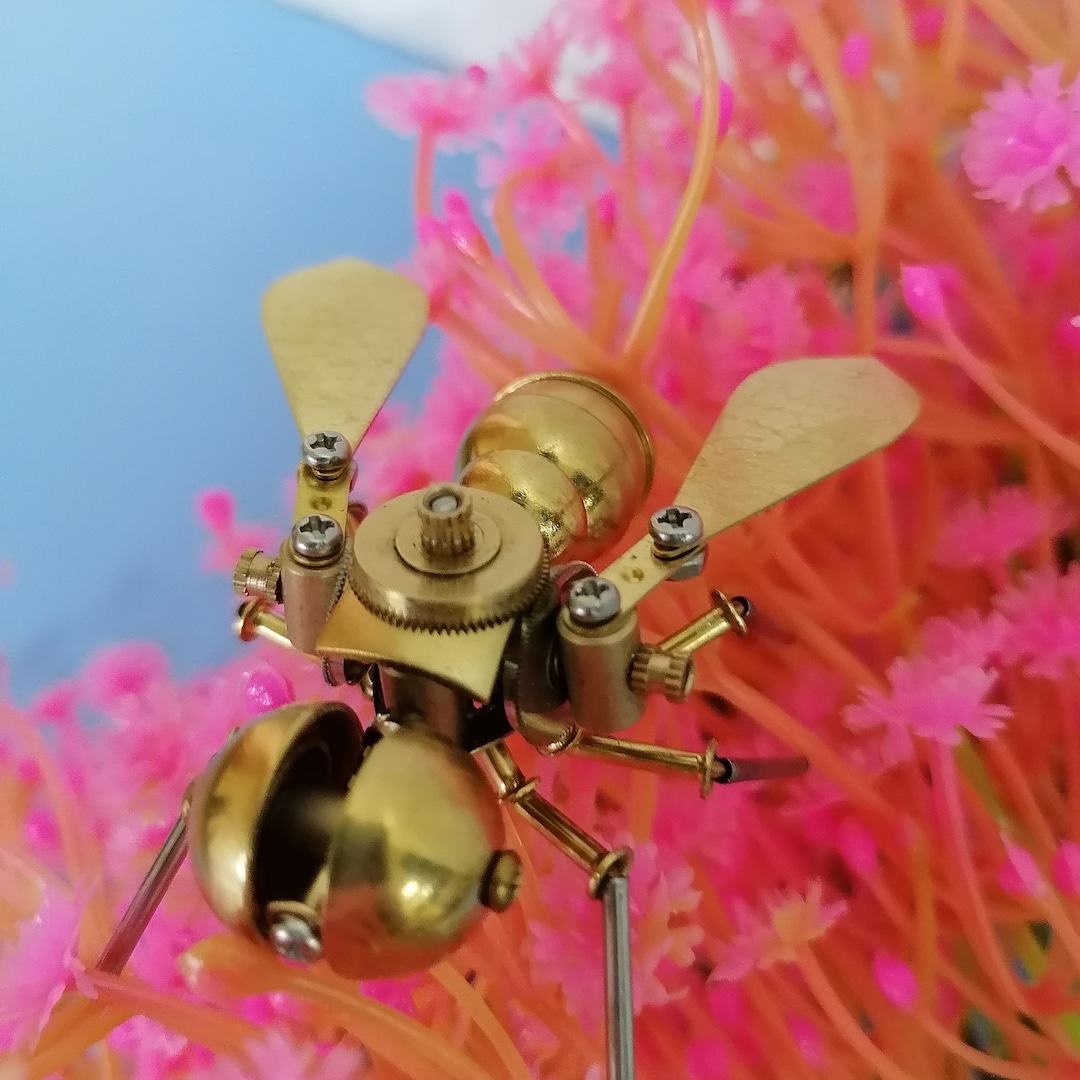 Metlehoney Bee Sculpture Steampunk Bee Decor Metall Bee Art Metal ...