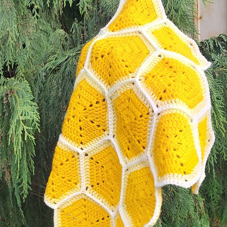 Honeycomb Blanket - Etsy