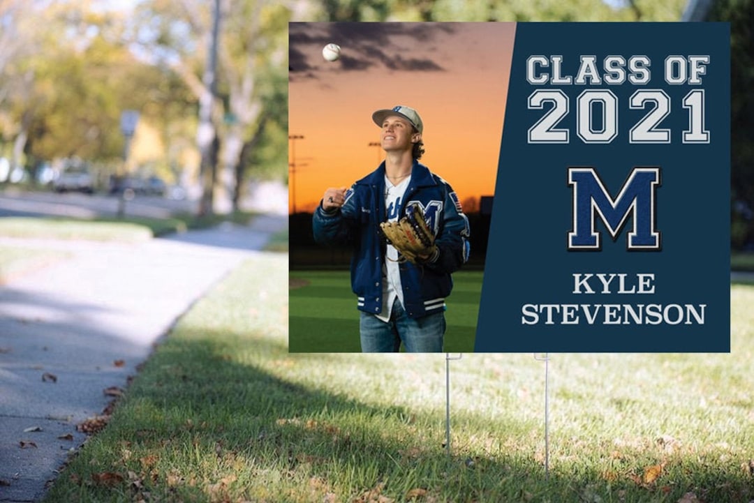 Customized Senior / Graduation Yard Sign - Double Sided - 18"x24" - Etsy
