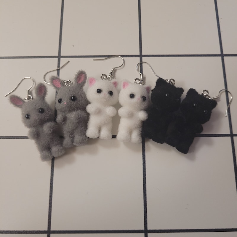 Fuzzy Wire Keychain - Etsy