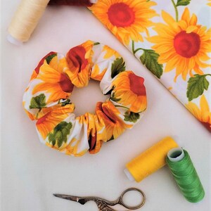 Sunflower Scrunchie, Floral Scrunchies, Flower Scrunchy, Sunflower Hair ...
