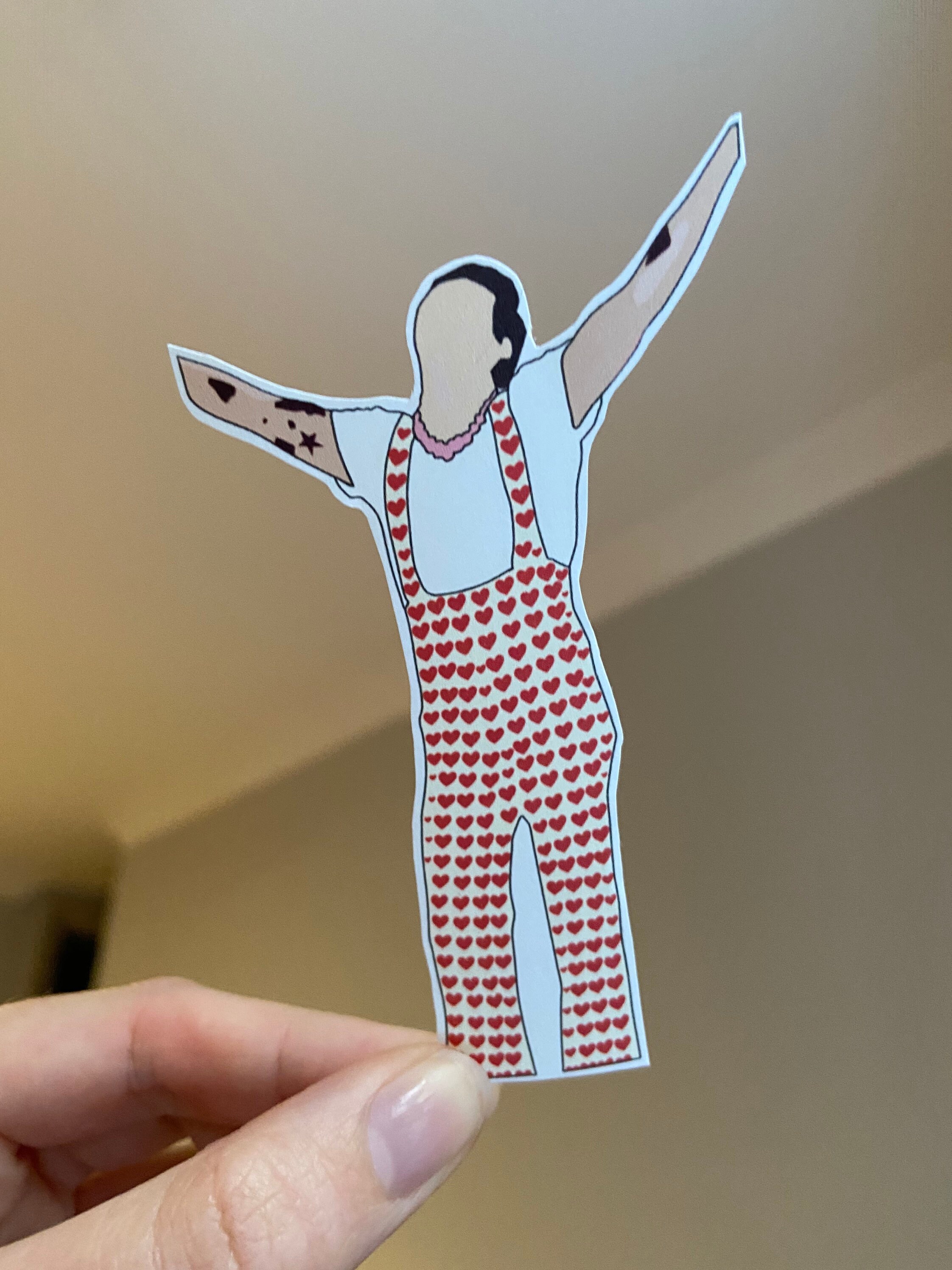 Harry Styles Hands 2022