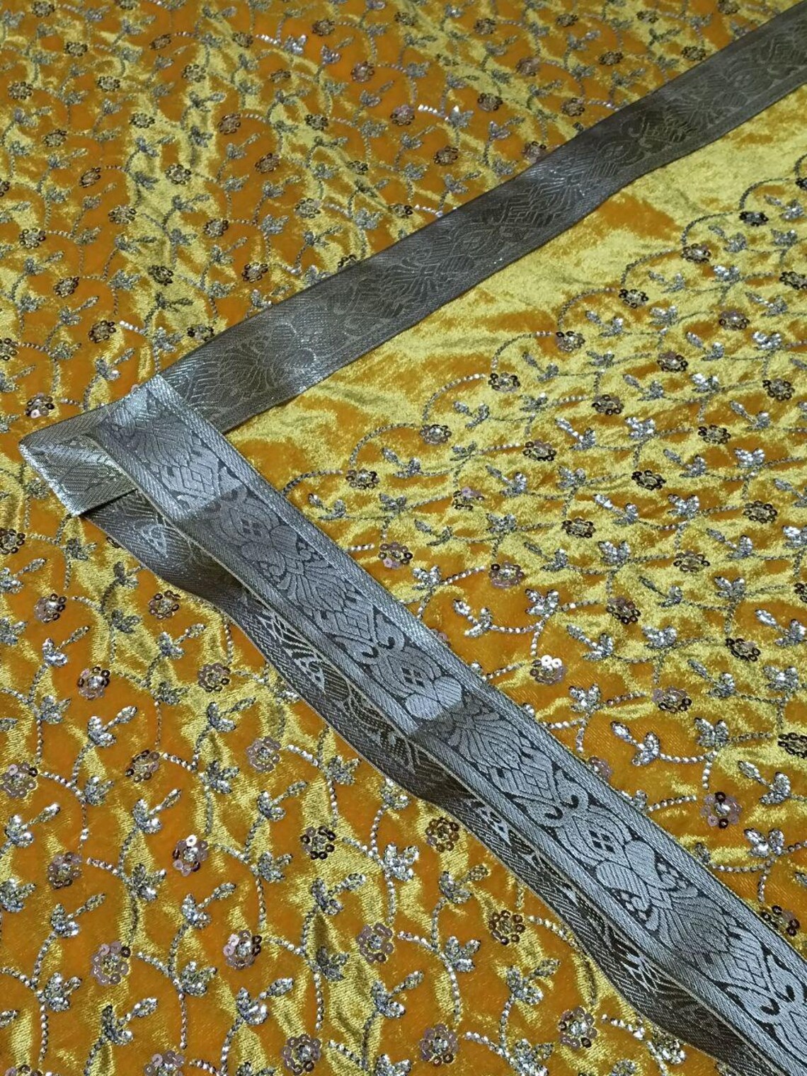 Sai Baba Chadar | Religious Cloth | Deity Shawl |sai Baba Vastra ...