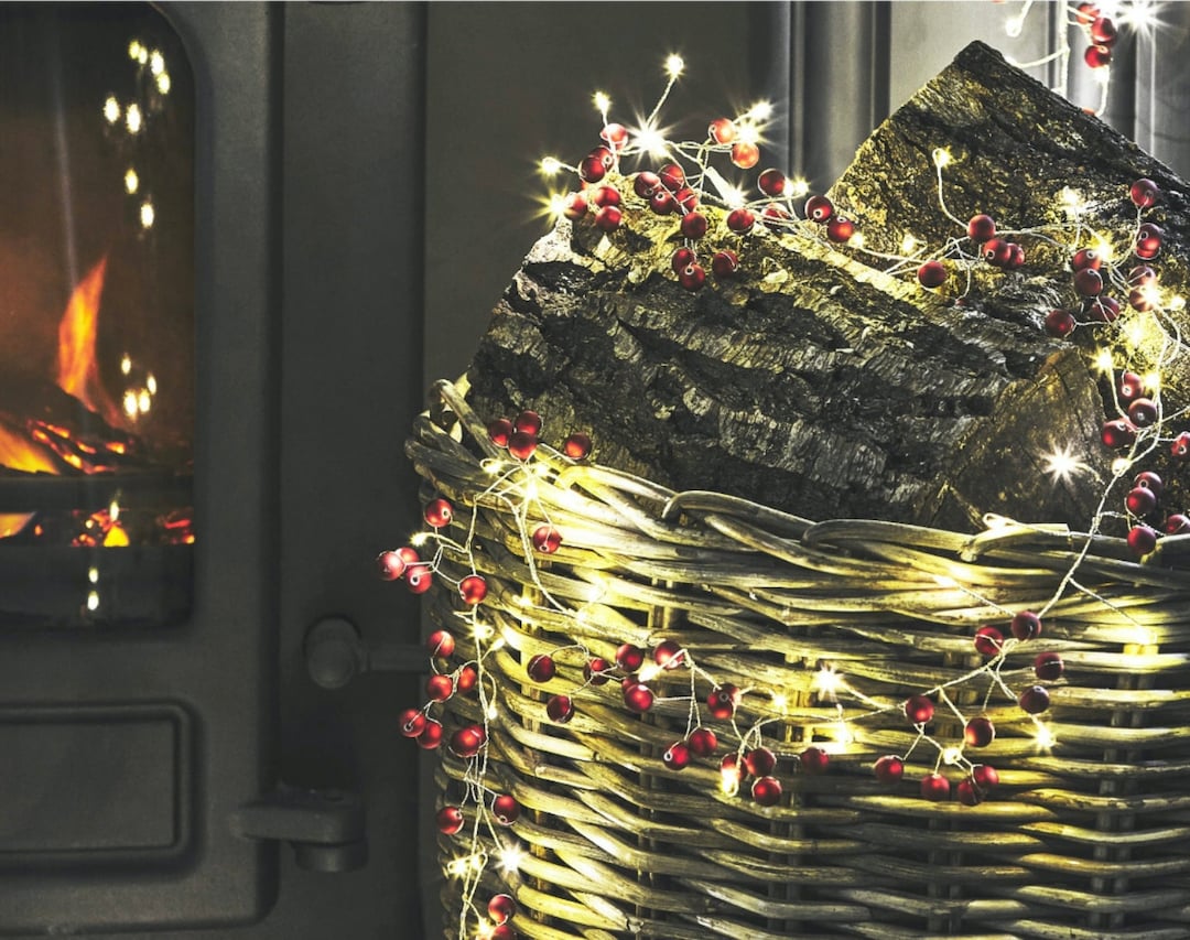 Festive Fairy Lights LED Safe Red Berry Lights for Mantlepiece and ...