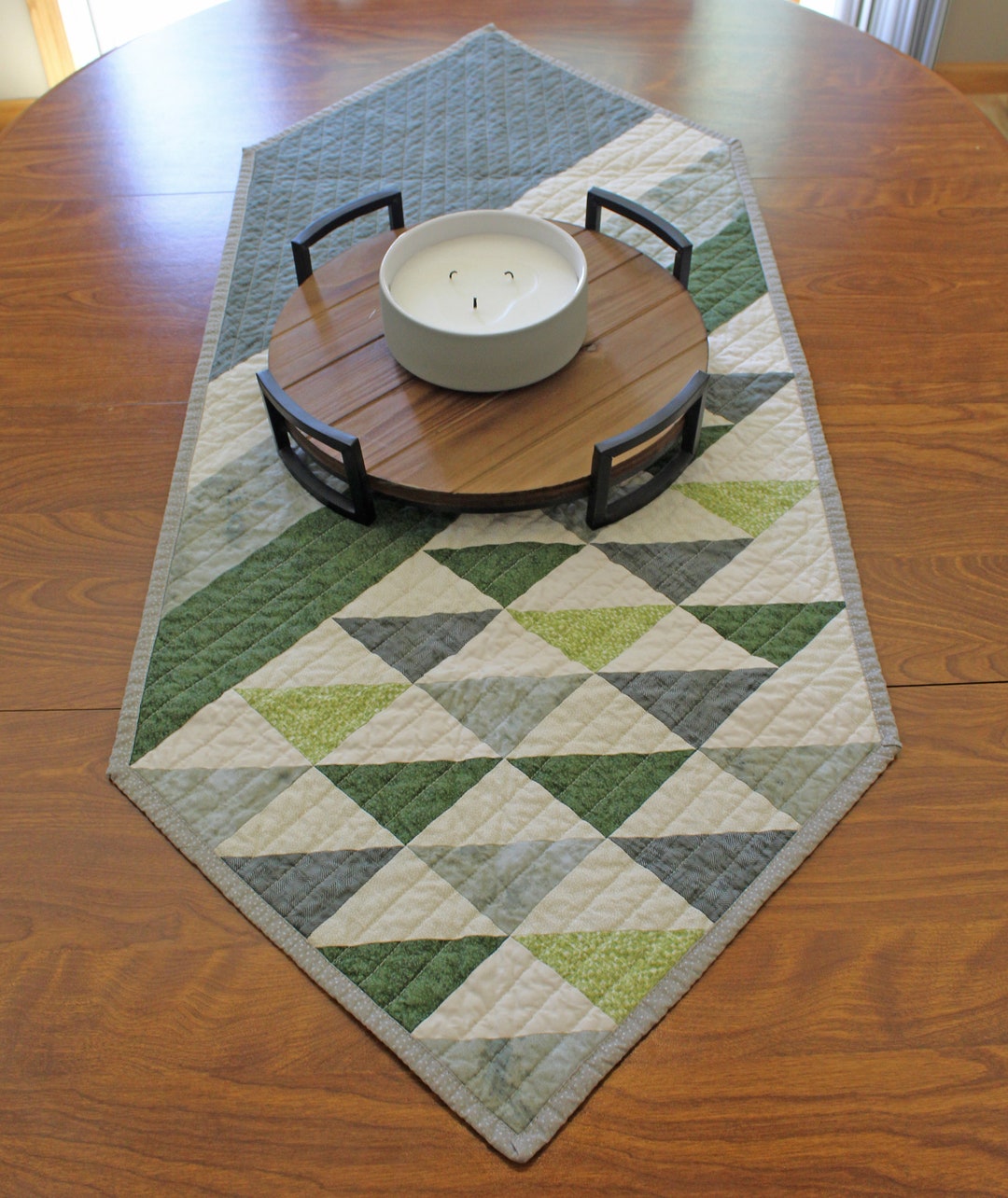 Green Triangle & Stripe Table Runner - Etsy