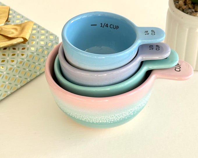 Creative Co-op Ceramic Measuring Cups - Set of 3 Nesting - Sage Green ...
