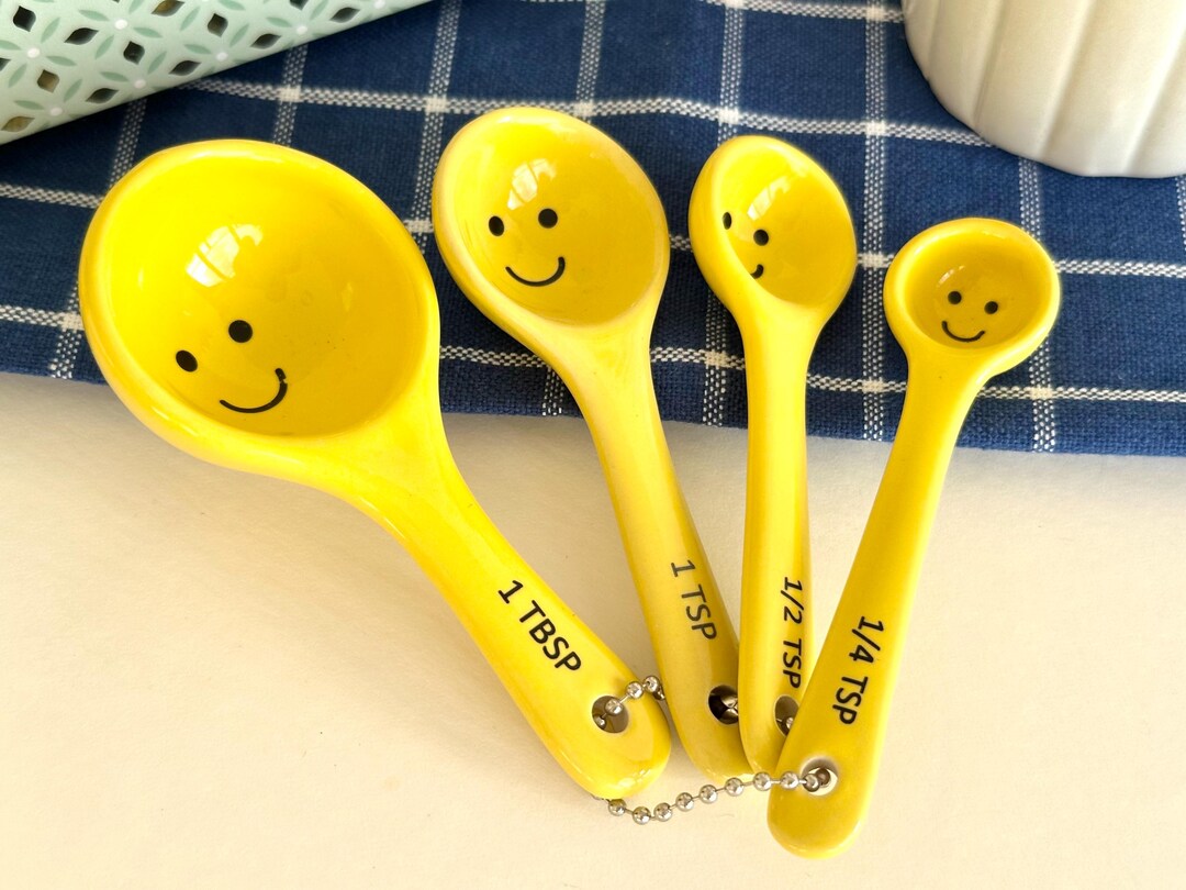 Ceramic Measuring Spoons, Smiley Measuring Spoon Set, Measuring Cups ...