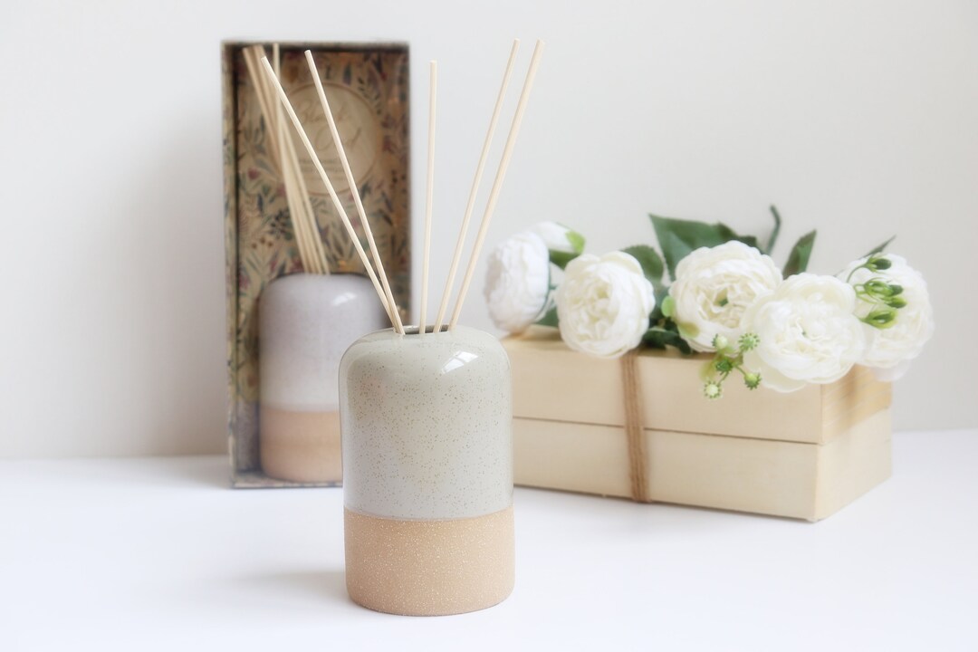 Reed Diffuser, Ceramic Ombre Diffuser, Natural Scented, Minimalist ...