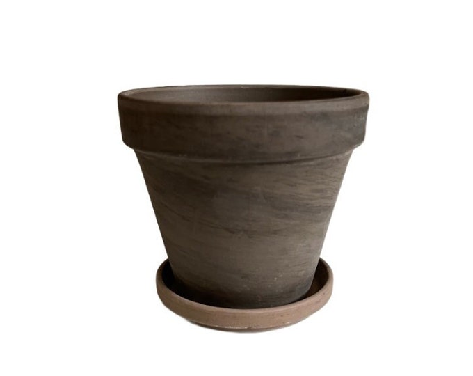Natural Basalt Clay Pot With Saucer and Drainage | Terracotta Basalt ...