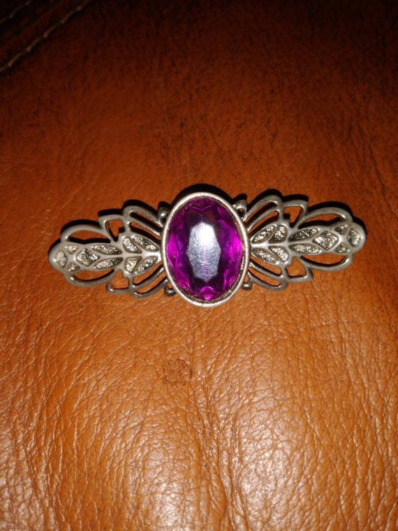 Vintage purple gem brooch - Gem