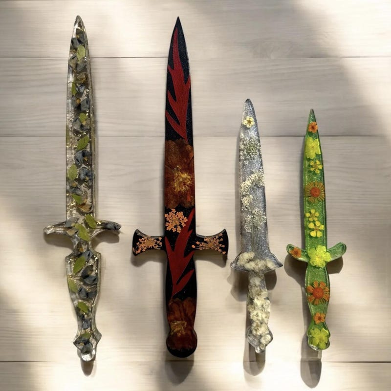 Damascus Dagger - Etsy
