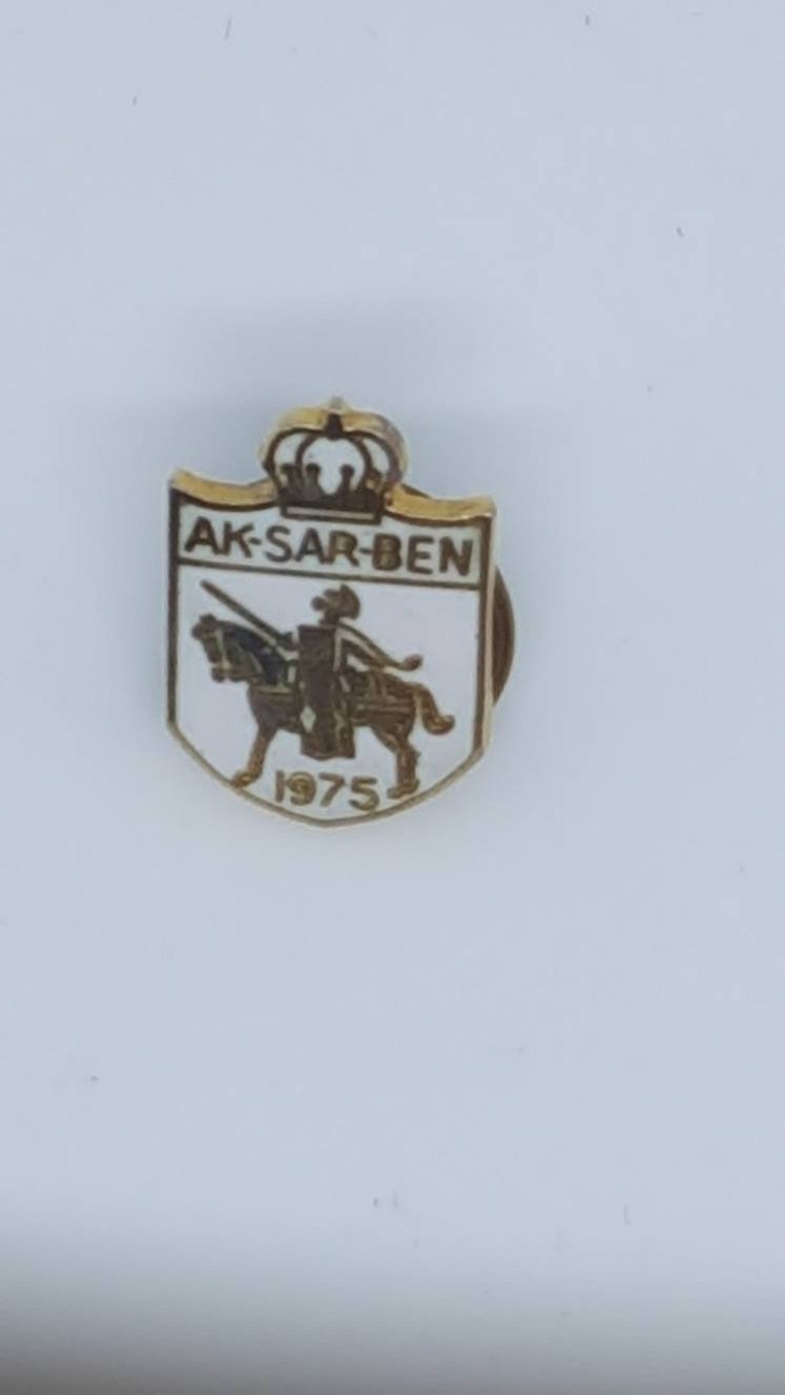 Vintage horse racing pin lapel pins race track collectible | Etsy