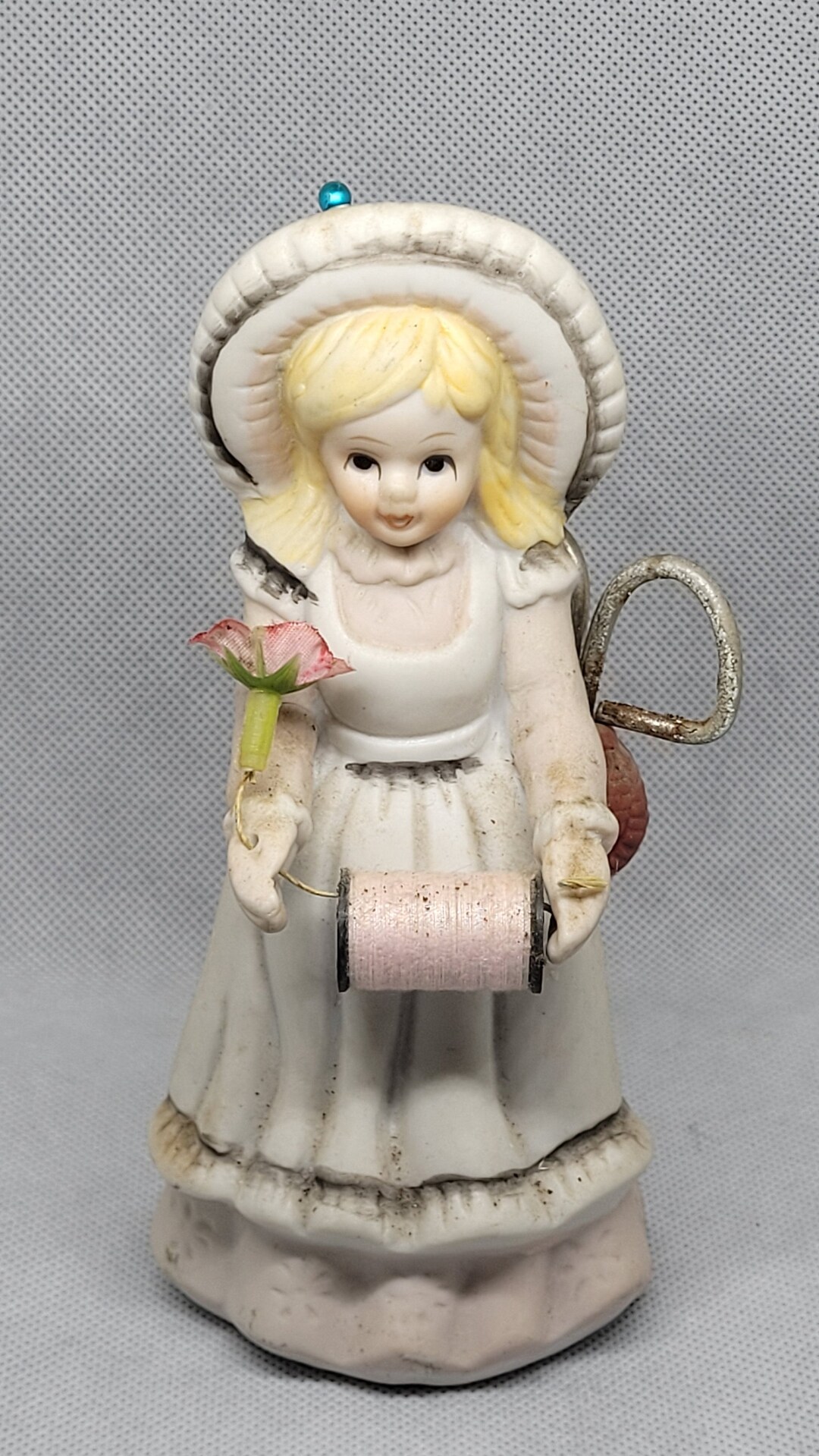 Vintage Porcelain Sewing Girl Figurine - Etsy