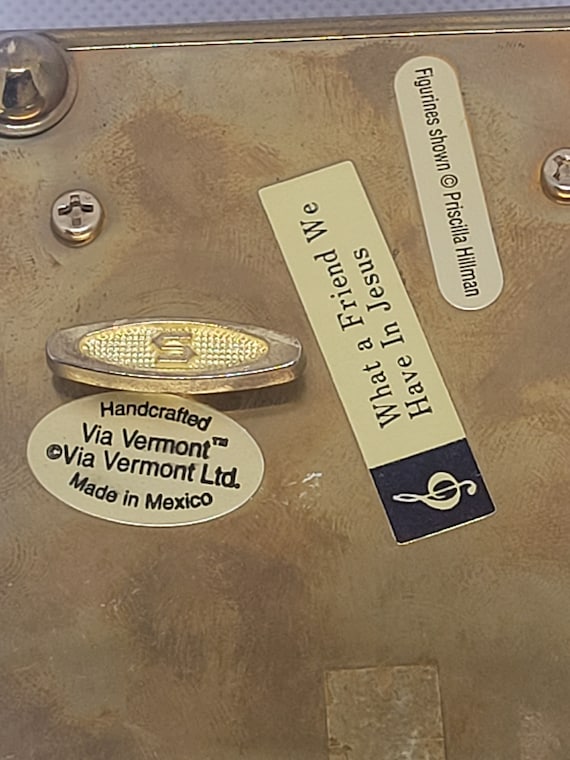 Vintage Musical Brass Teddy Bear Jewelry Box - Gem