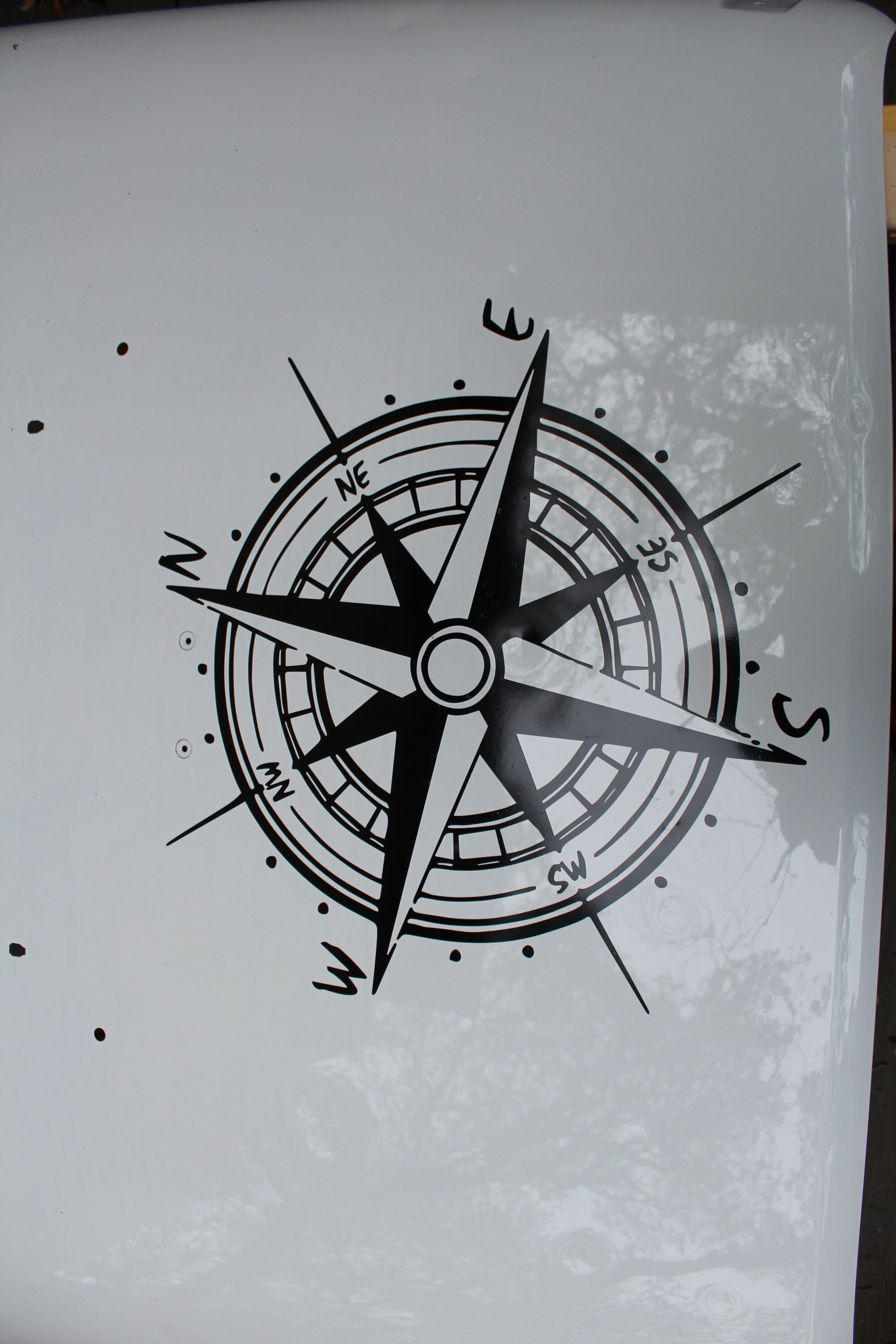 Simple distressed Compass hood decal for Car truck RV or - Etsy.de