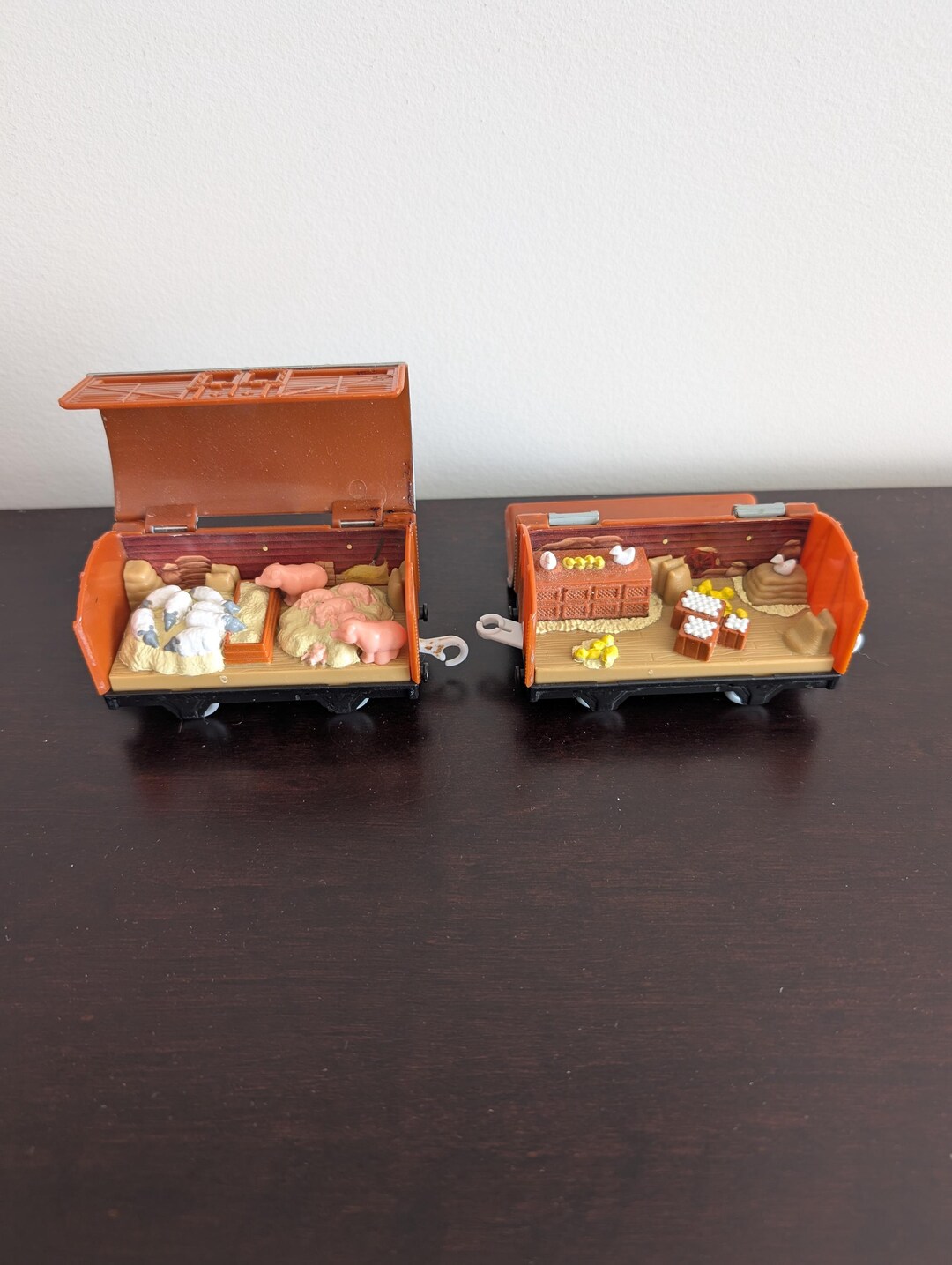 Thomas and Friends Trackmaster, See Inside Livestock Farm Train Cars ...