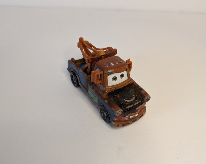 Disney Pixar Cars Race Team Mater Master Car, Collectible Character Car ...