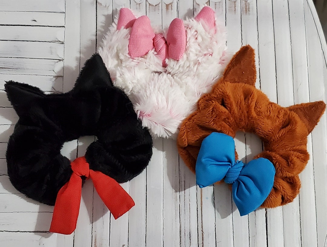 A Bundle of Cats - Etsy