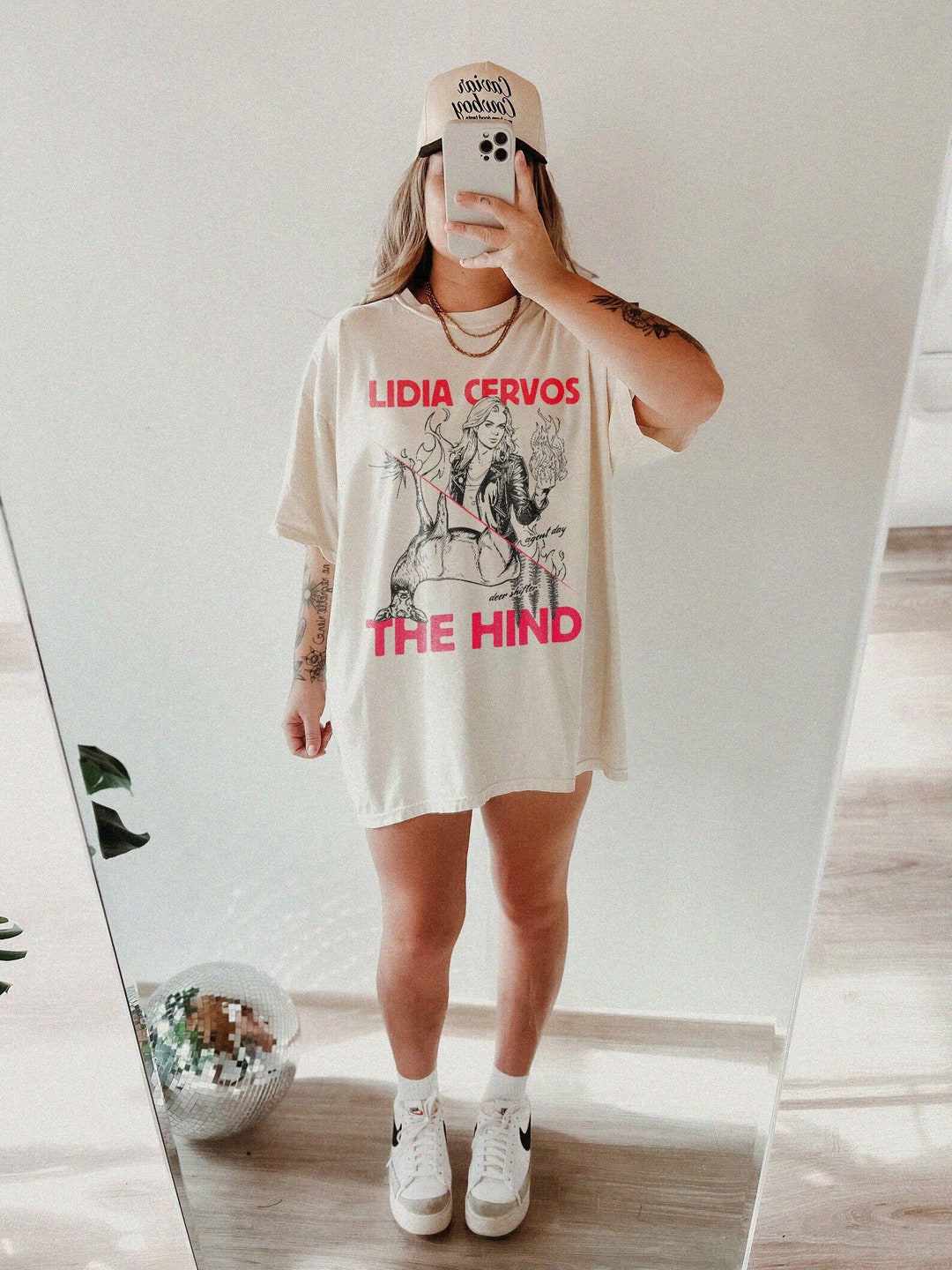 Lidia Cervos Shirt | HOFAS Ruhn Danaan Crescent City Merch the Hind ...