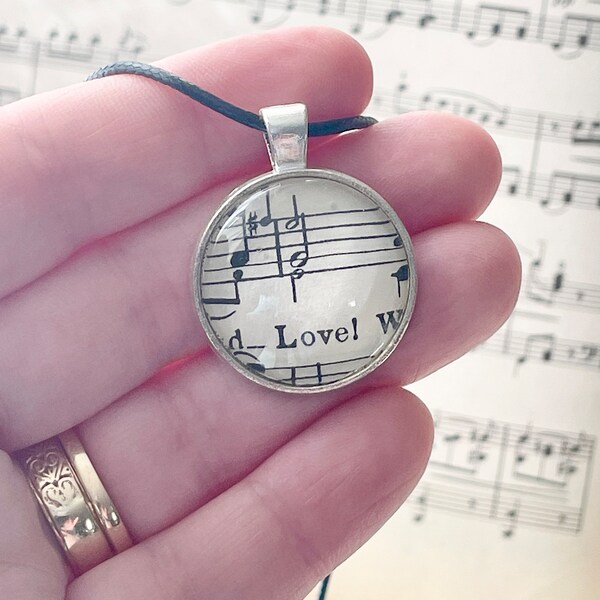 Music Pendant - Etsy