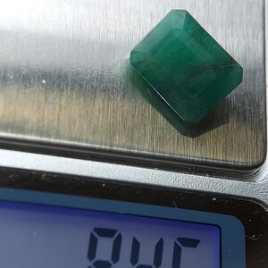 Big Dark Green Emerald Gemstone - Faceted Natural Beryl 8.45 CTS ...