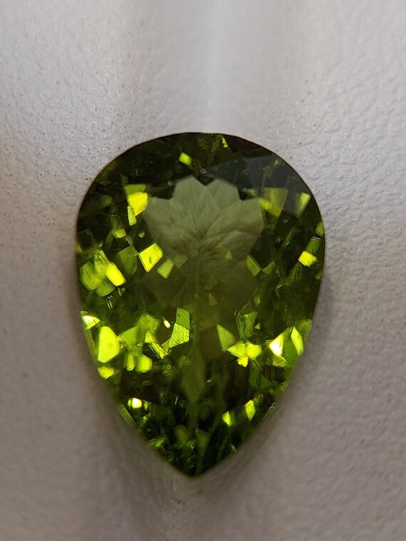 Crisolito Piedra Preciosa