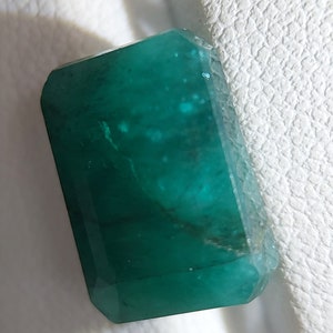 Big Dark Green Emerald Gemstone - Faceted Natural Beryl 8.45 CTS ...