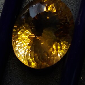 Glowing Laser Cut Citrine Gemstone - Faceted Natural Golden Quartz 15. ...