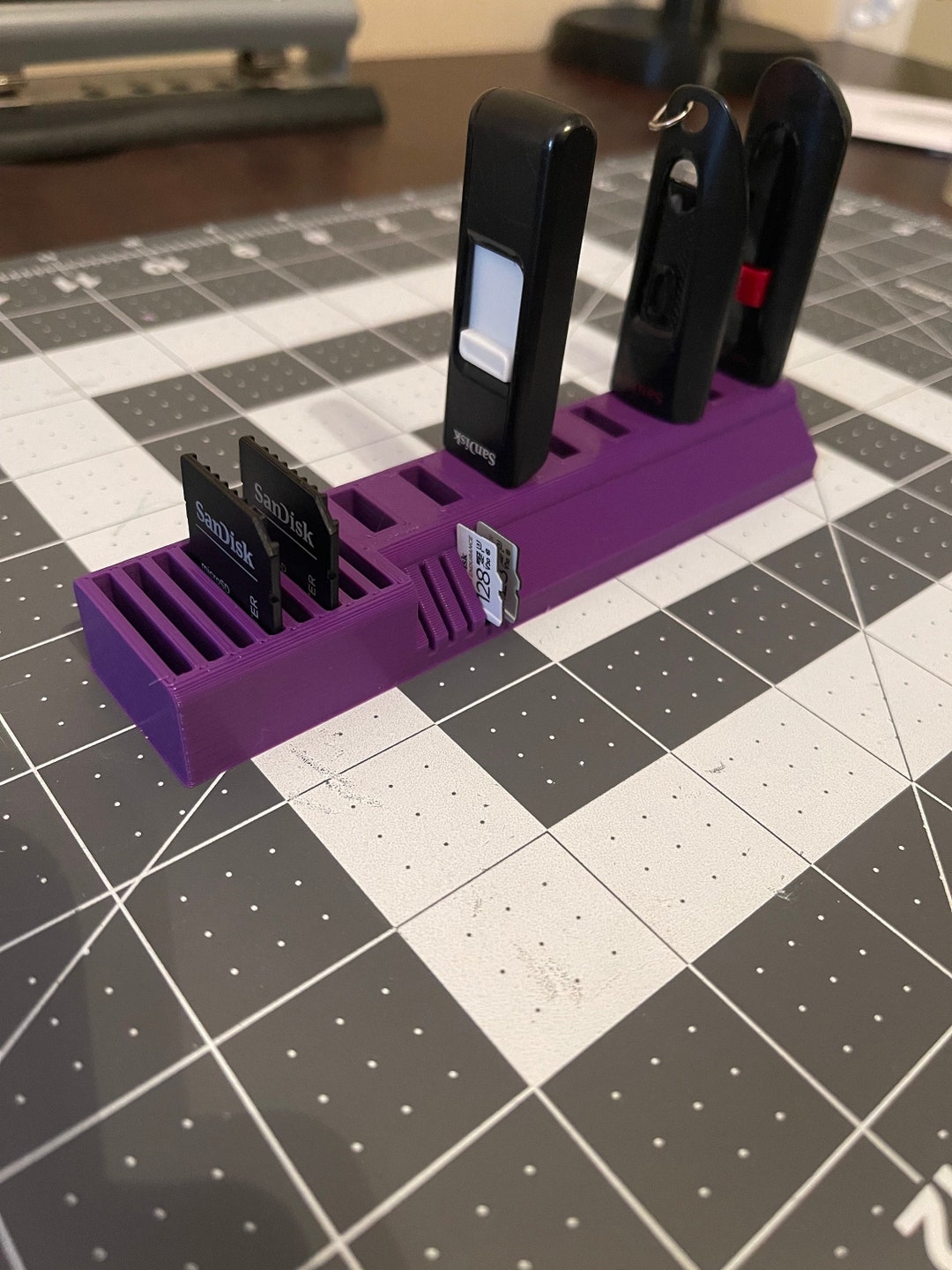 3D Printed USB & SD Card Holder - Etsy