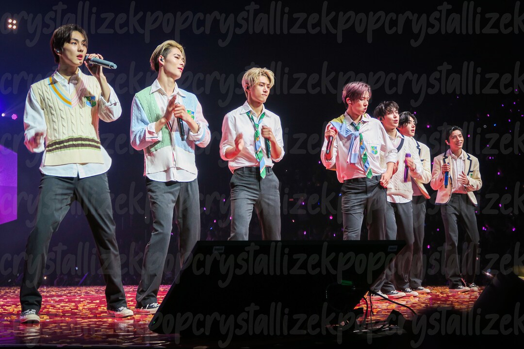 10 Months - ENHYPEN - Concert Photography - Photography - Concert ...