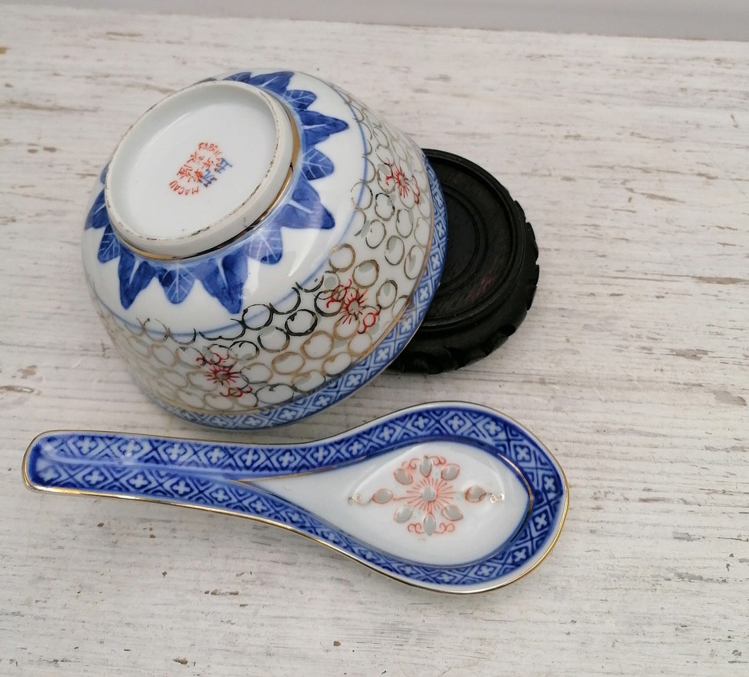 Bol et cuillère en porcelaine chinoise, décor bleu et or Soupe aux ...