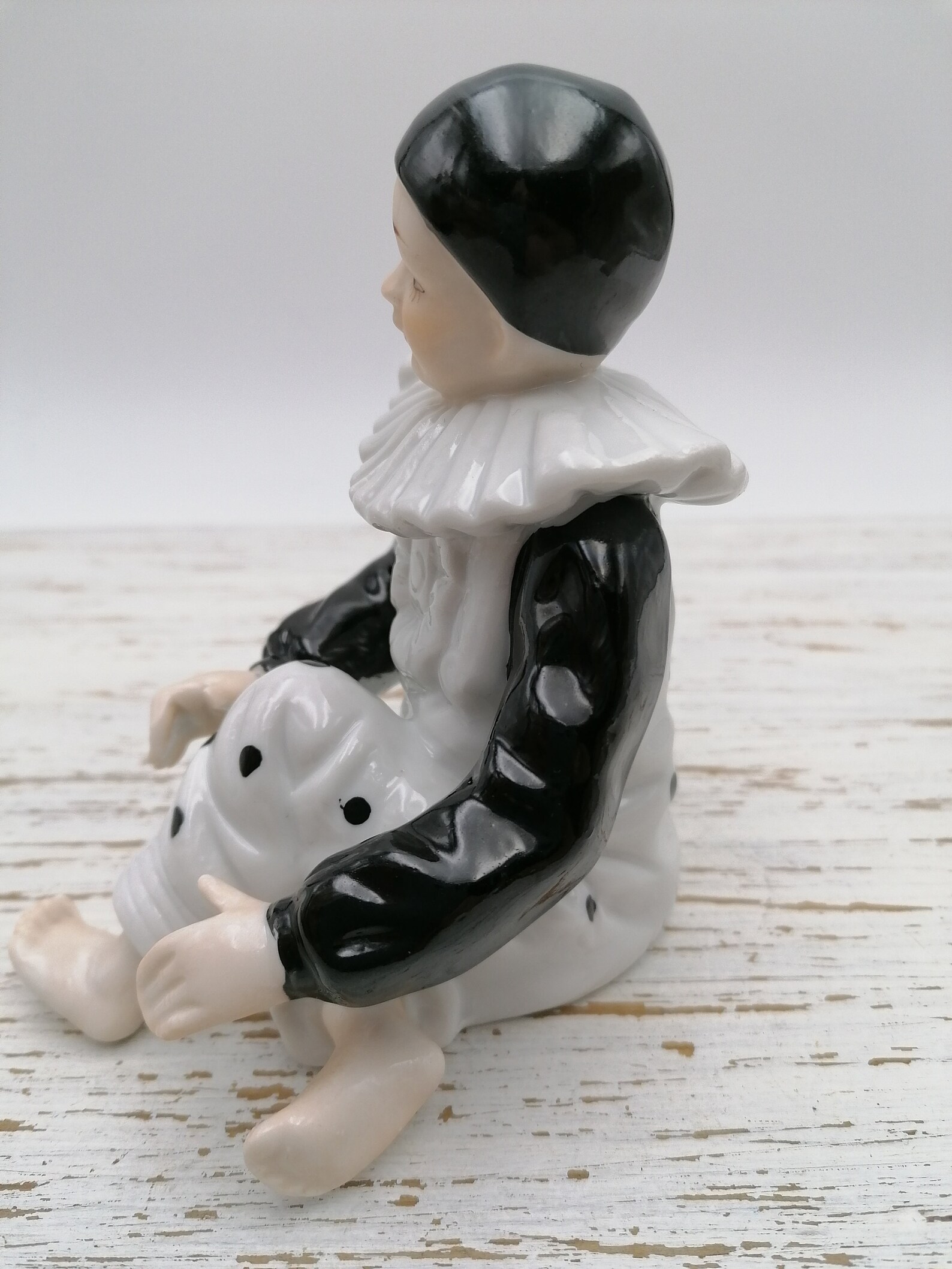 Vintage Pierrot Clown Figurine Ceramic Pierrot Statue Sitted | Etsy