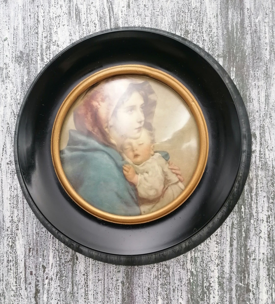 Antique Image in Oval Plastic Frame, Religious Image , Antique Image ...