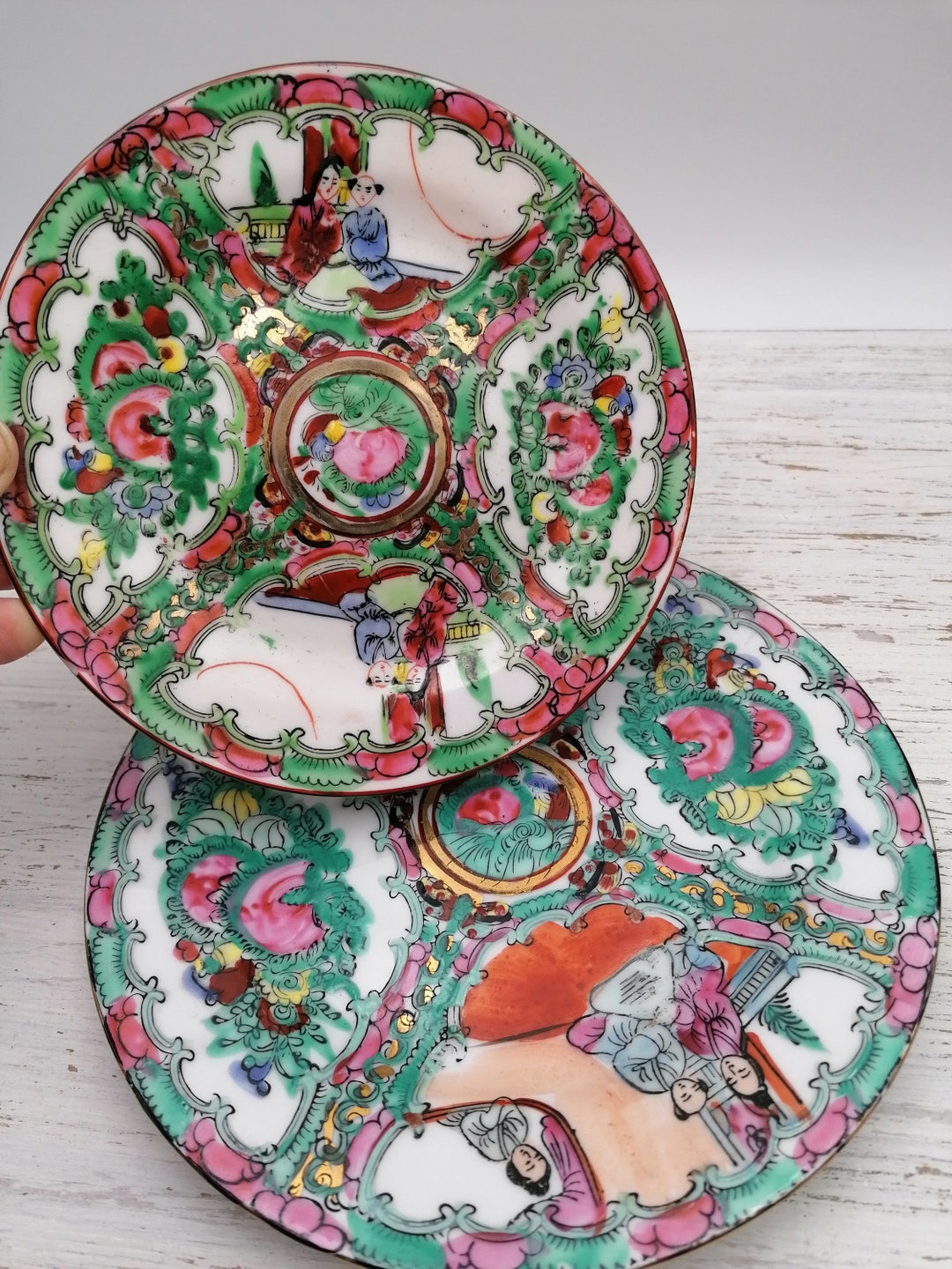 Vintage Chinese Set of 2 Plates, Oriental Plates, Rose Familie Chinese ...