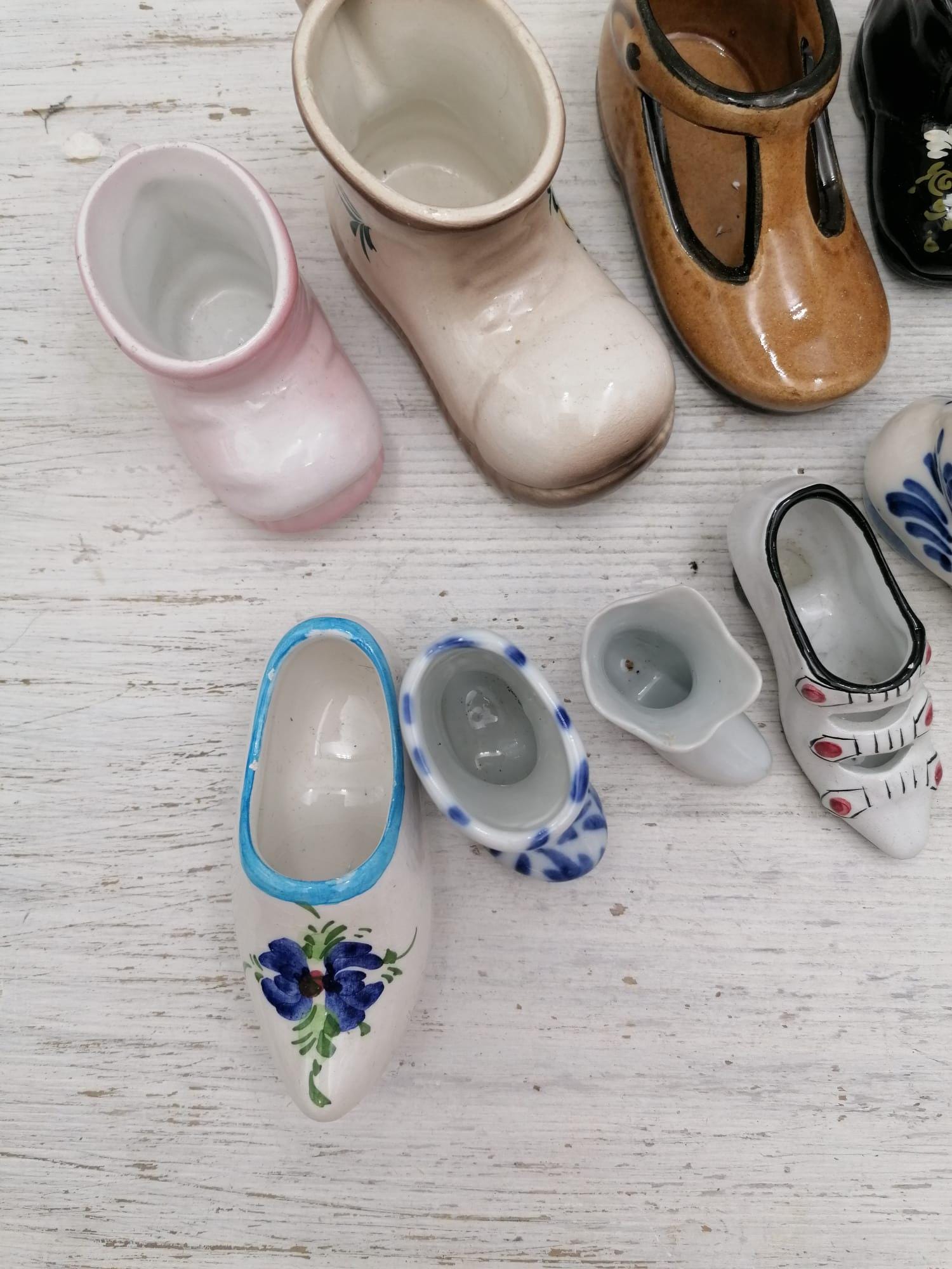 Vintage Set of 12 Small Ceramic Fashion Miniature Shoes, Vintage Small ...