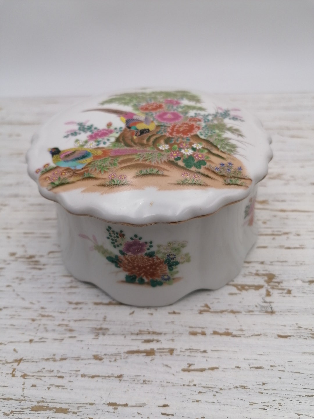 Chinese Porcelain Jewelry Box, Round Lidded Trincket Box, Golden Birds ...