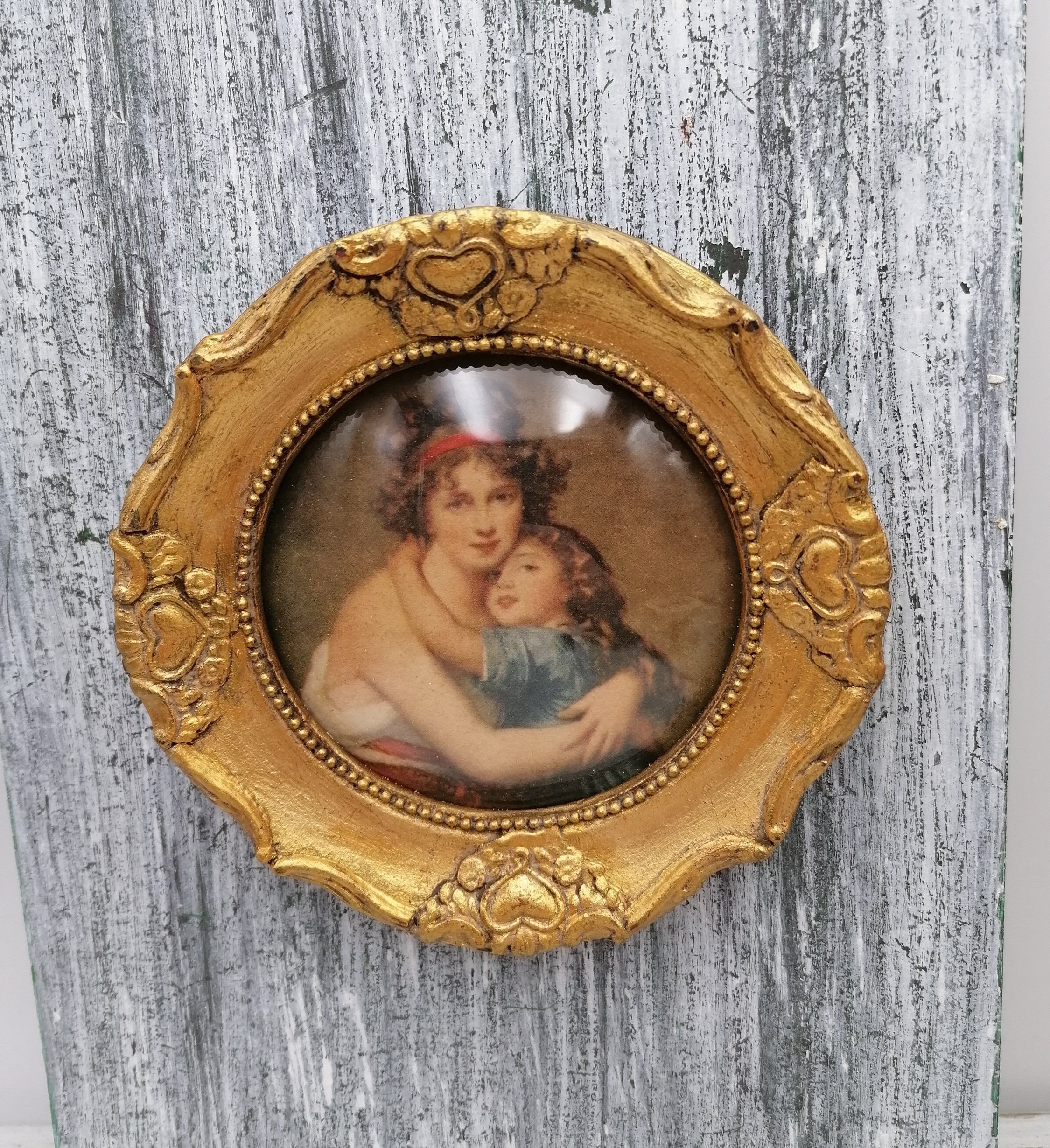 Antique Round Gold Frames