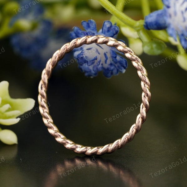 Twisted Wedding Band - Etsy