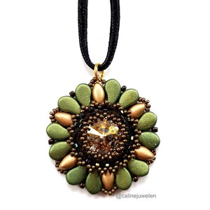 ENG Beaded Pendant Tutorial, Pattern, Beadweaving Tutorial, Perfect Paige Pendant, Rivoli ...