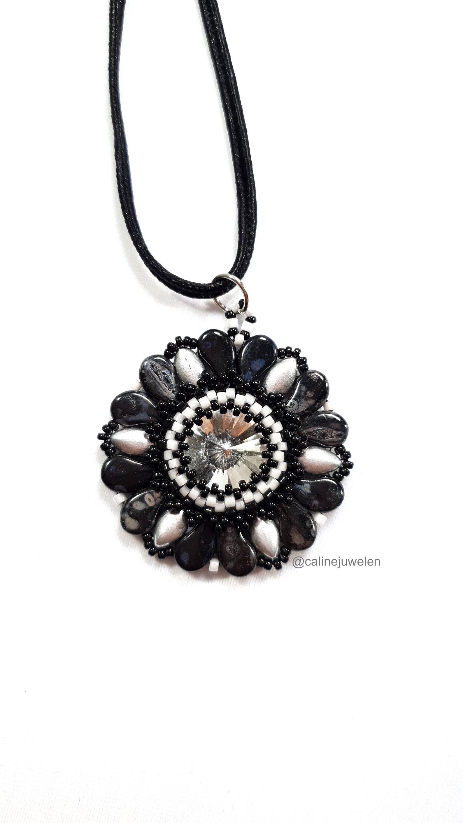 ENG Beaded Pendant Tutorial, Pattern, Beadweaving Tutorial, Perfect Paige Pendant, Rivoli ...