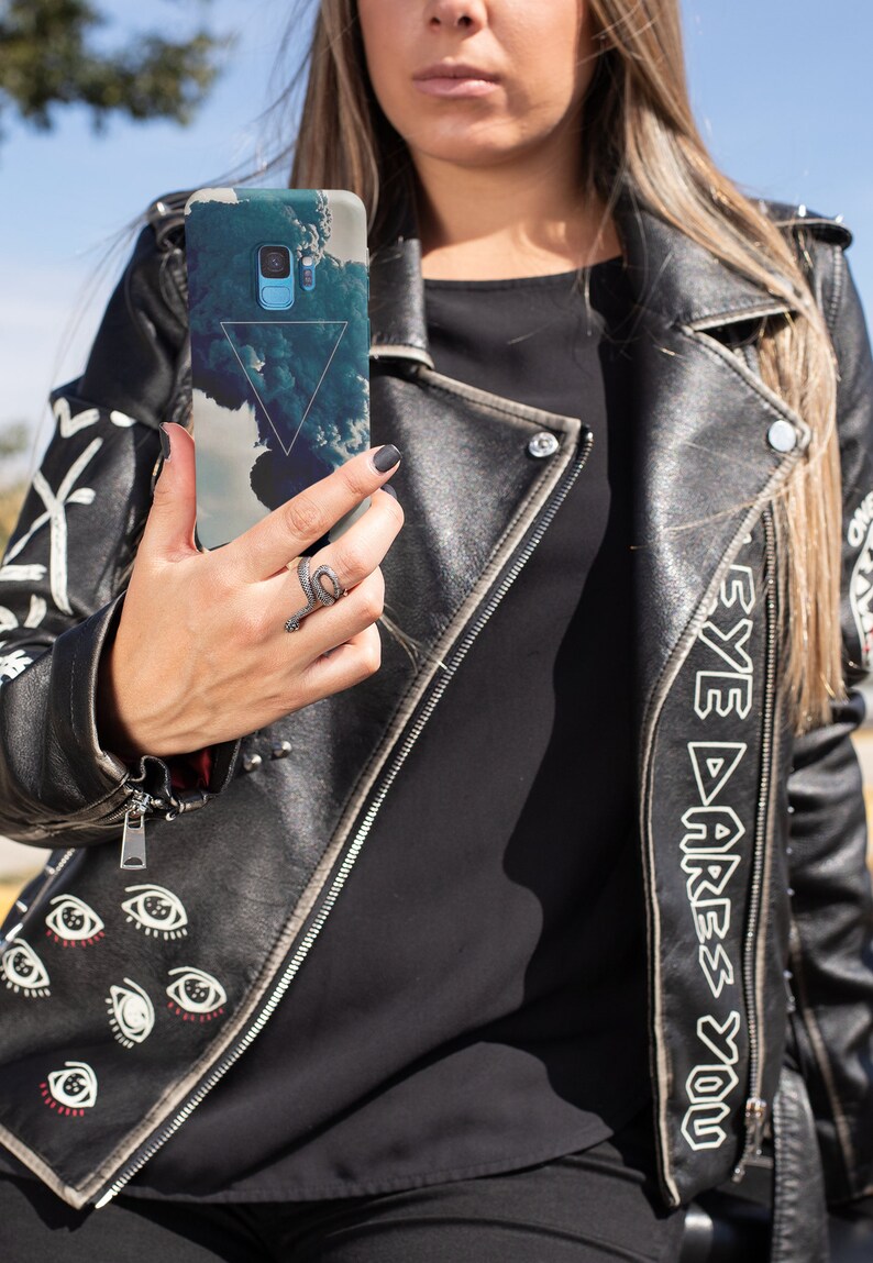 Triangle Phone Case Aesthetic Art for iPhone 15 Pro Max, 14, 13, SE ...