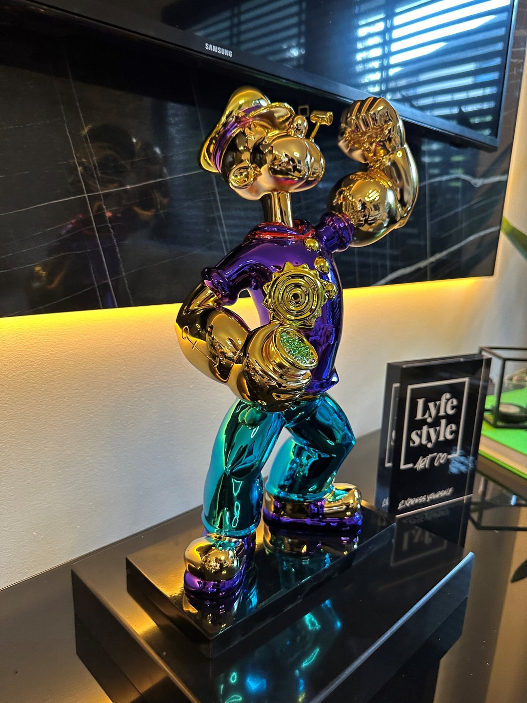 Purple Popeye (SCULPTURE) the Sailor Man Wynn Statue Sculpture Pop Art ...